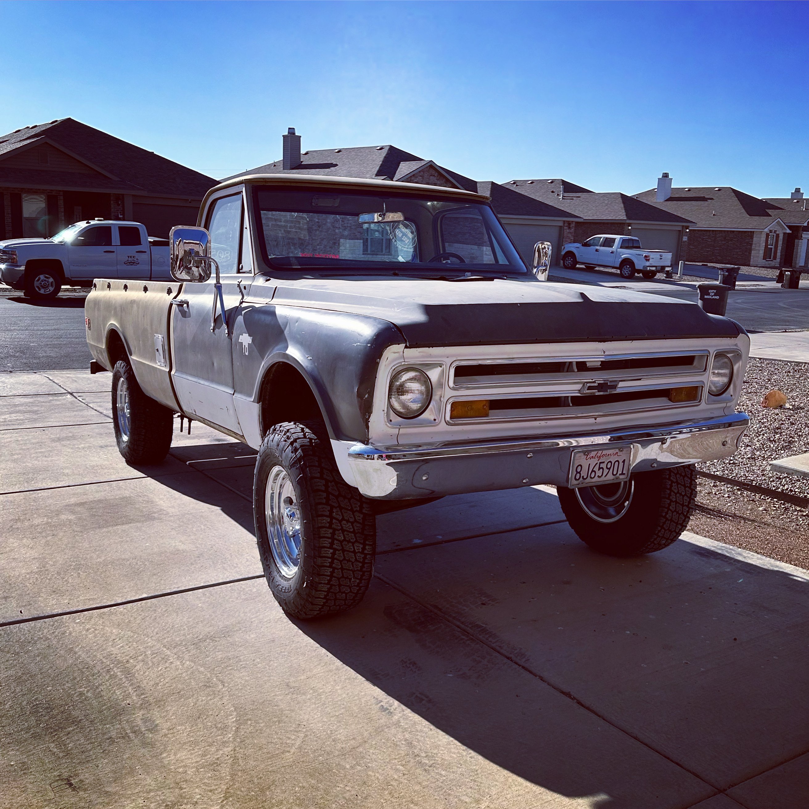 Brandon's 1970 Chevrolet C20 Pickup - Holley My Garage
