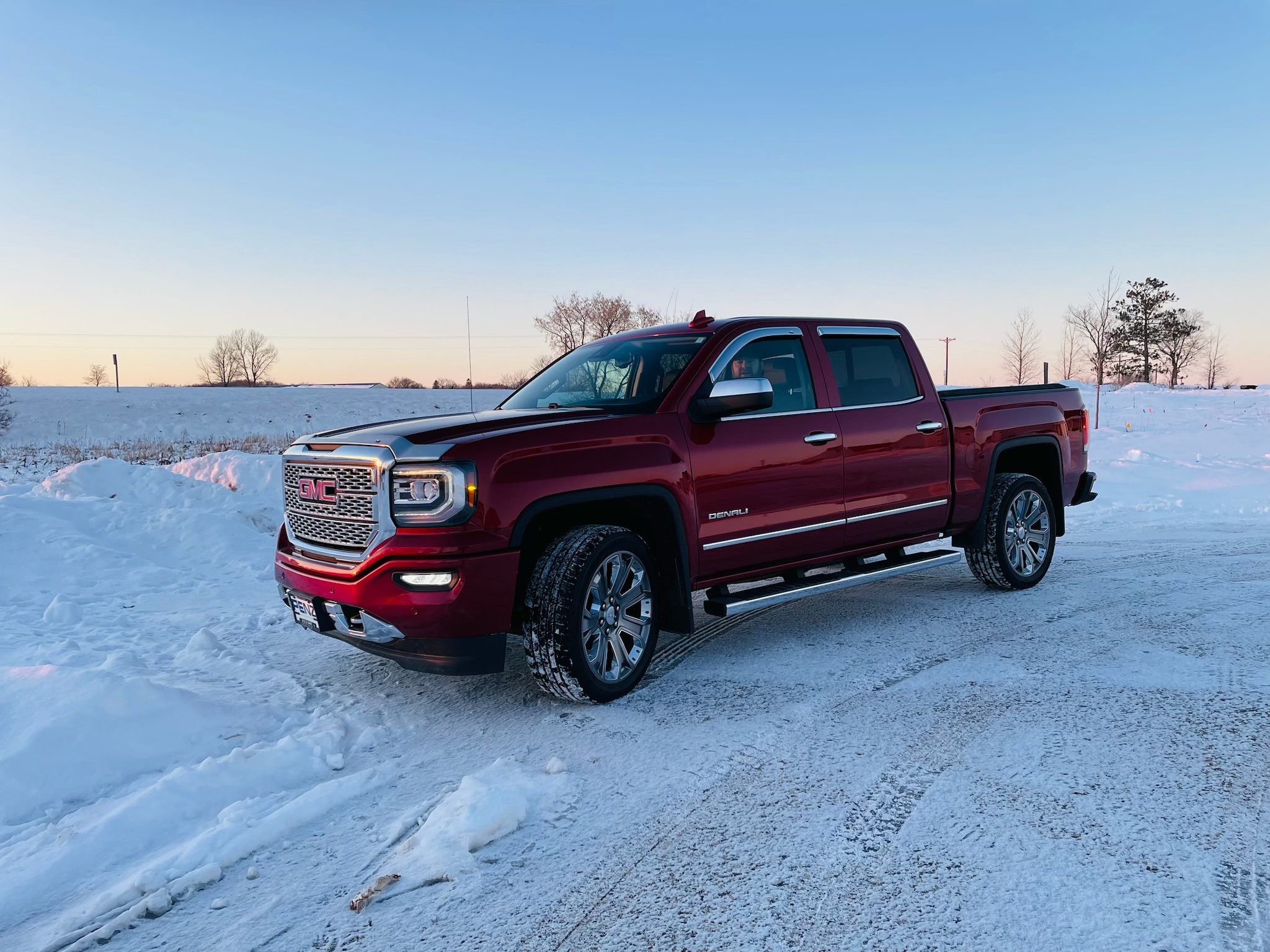 Jeremy's 2018 GMC Sierra 1500 - Holley My Garage
