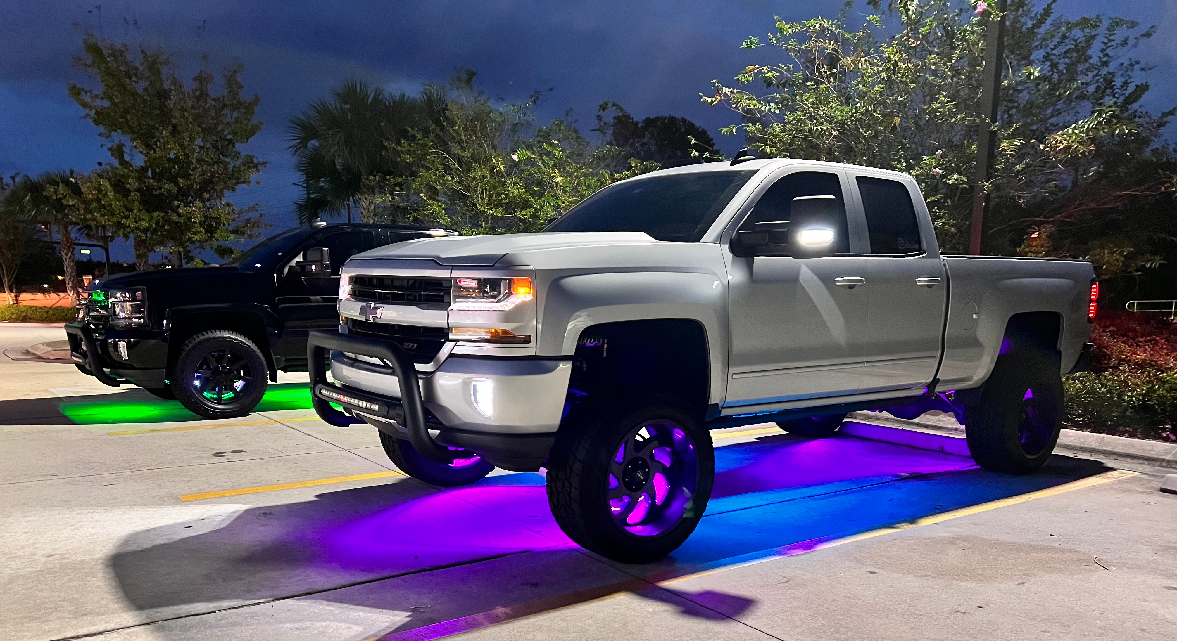 C's 2017 Chevrolet Silverado 1500 - Holley My Garage