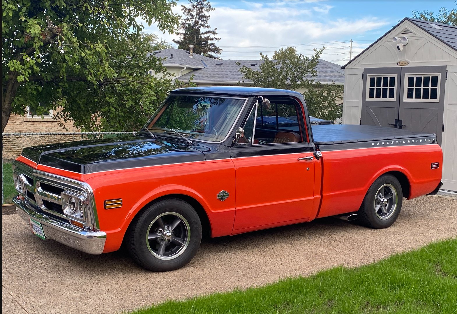 Joshua's 1971 GMC C15/C1500 Pickup - Holley My Garage