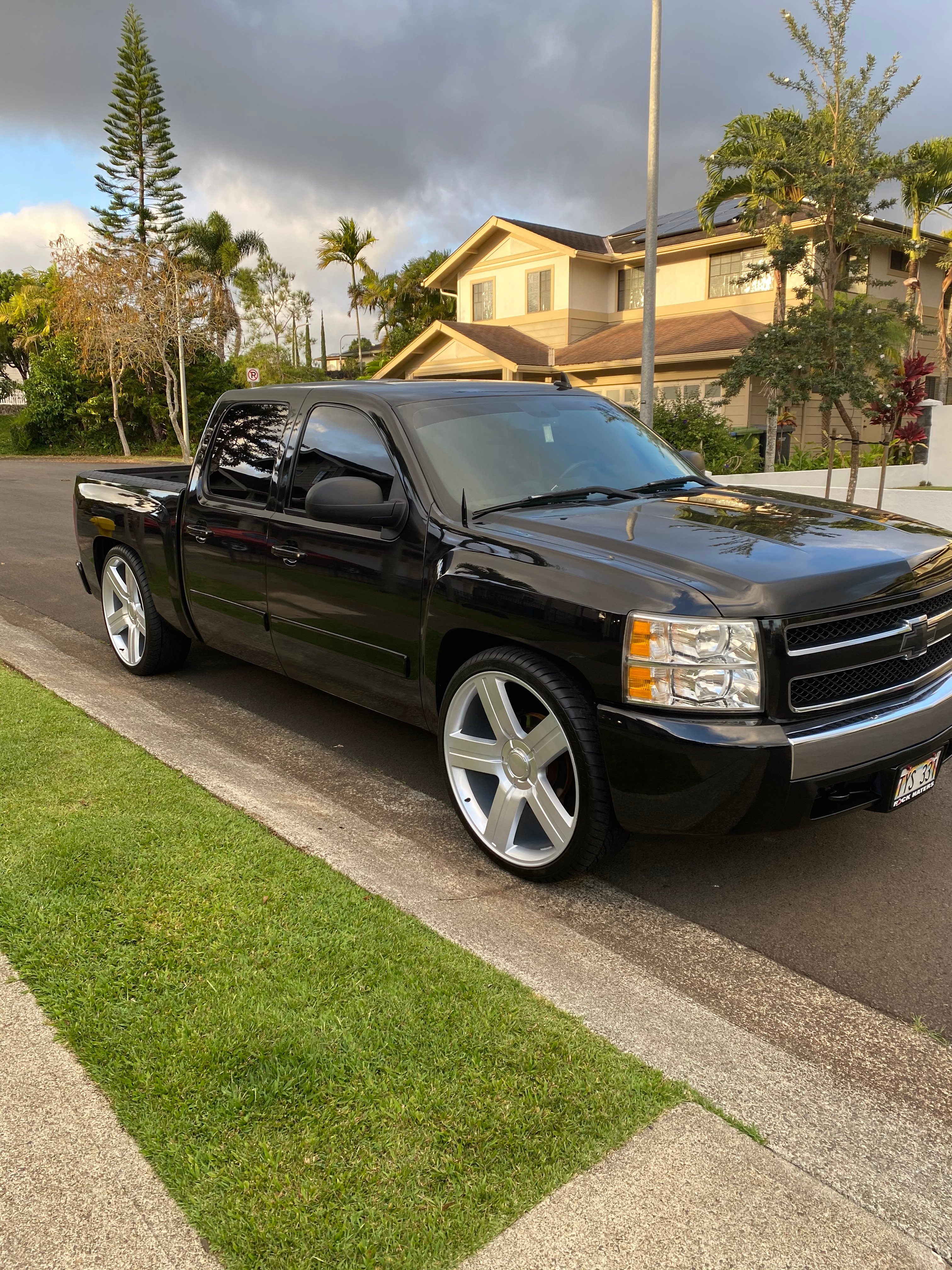 John's 2008 Chevrolet Silverado 1500 - Holley My Garage