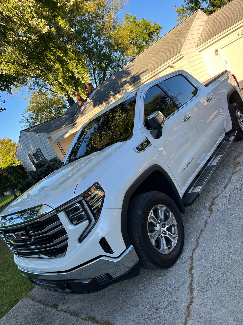 Kameron's 2023 GMC Sierra 1500 - Holley My Garage