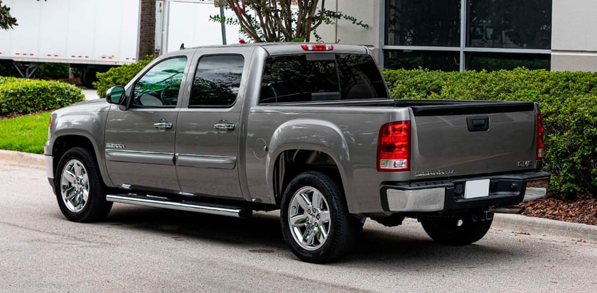 Jon's 2012 GMC Sierra 1500 - Holley My Garage