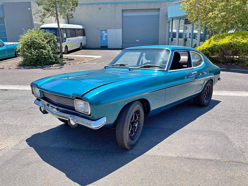 Michael's 1969 Ford Capri - Holley My Garage