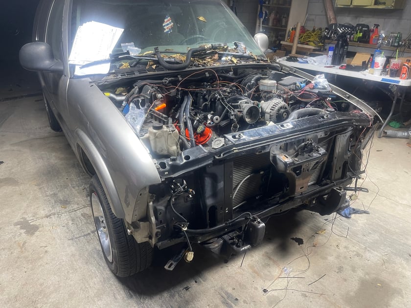 Scott's 1998 GMC Jimmy - Holley My Garage