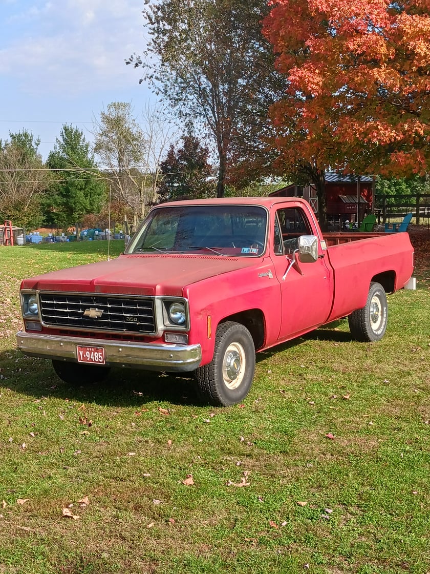 Michael's 1975 Chevrolet C10 - Holley My Garage