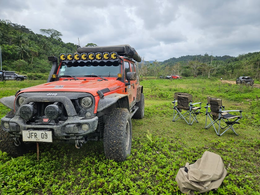 Randy's 2015 Jeep Wrangler - Holley My Garage