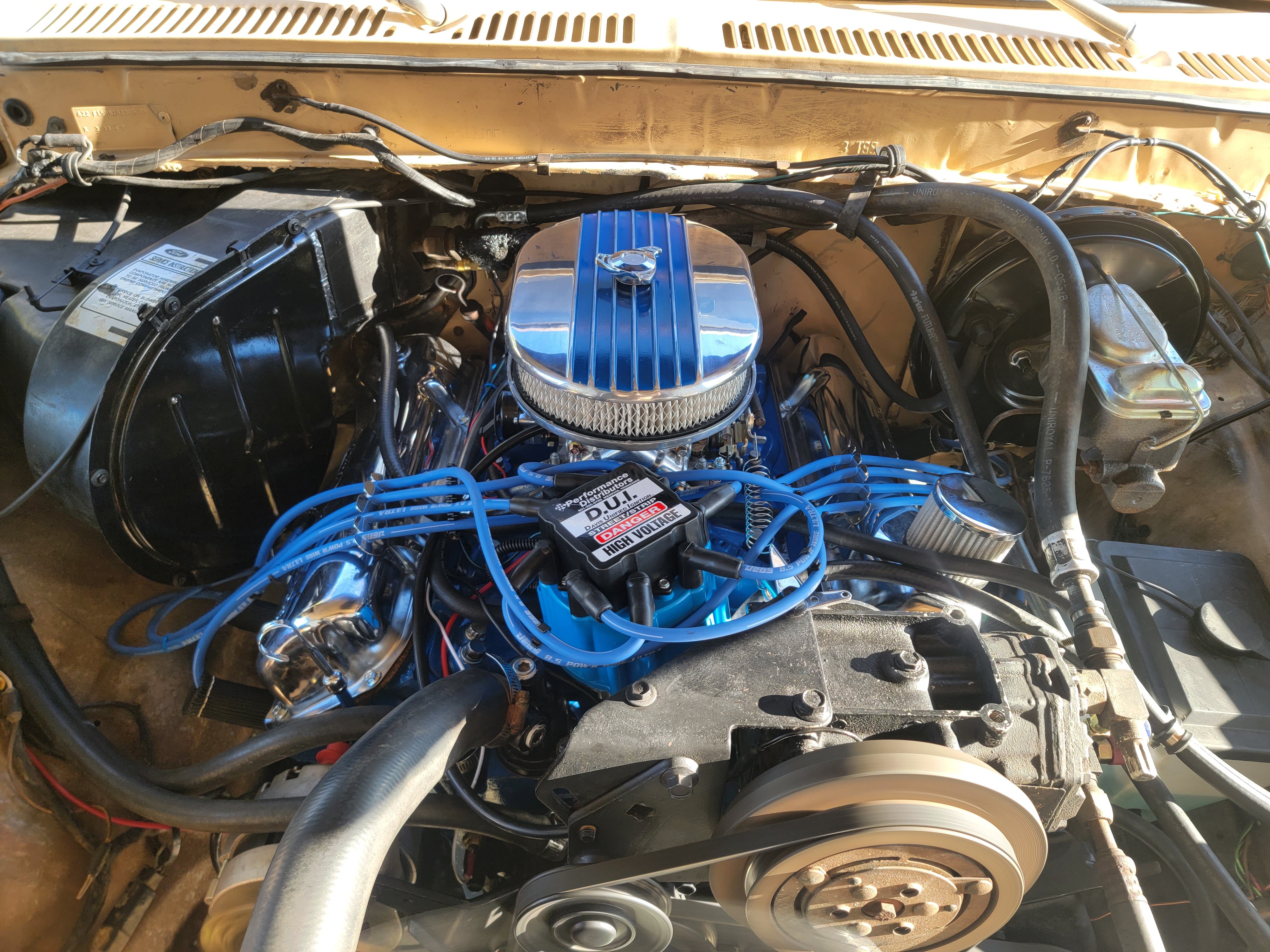 Jerry's 1977 Ford F150 - Holley My Garage