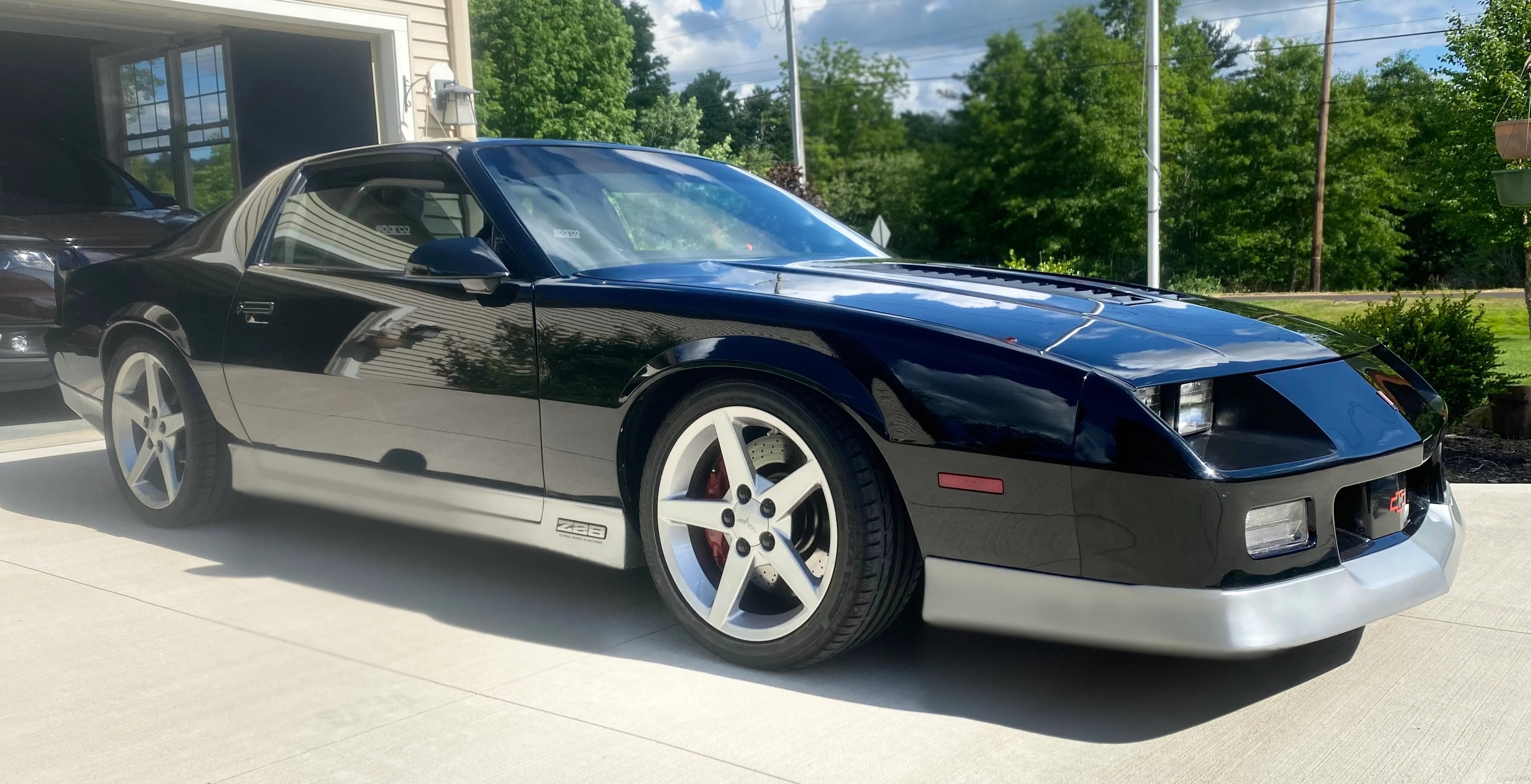 Steven's 1985 Chevrolet Camaro - Holley My Garage